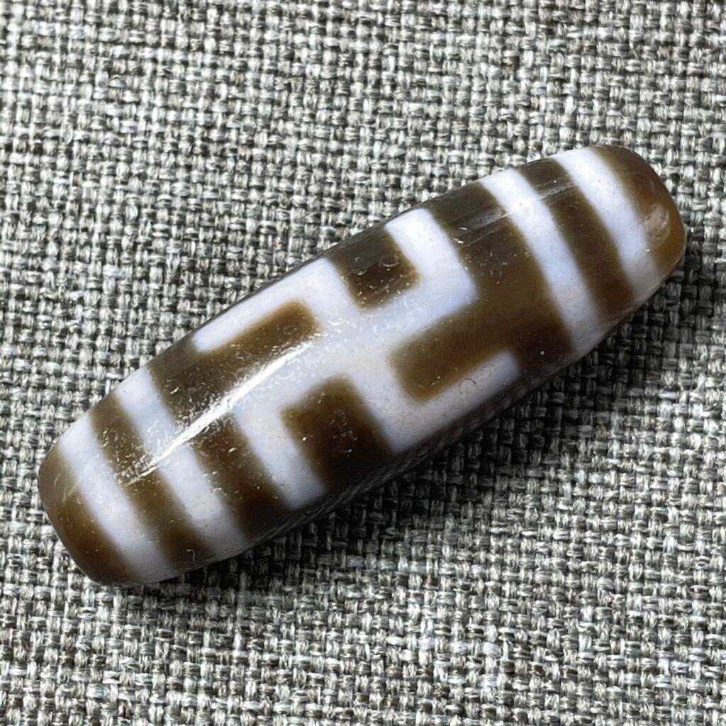 Đá Dzi có ý nghĩa gì đặc biệt? - Nhẫn Đá Quý